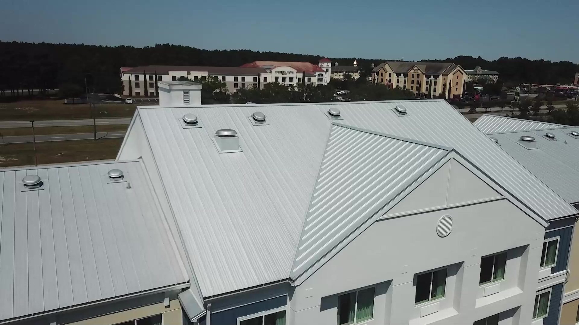 Standing Seam Metal Roof Commercial